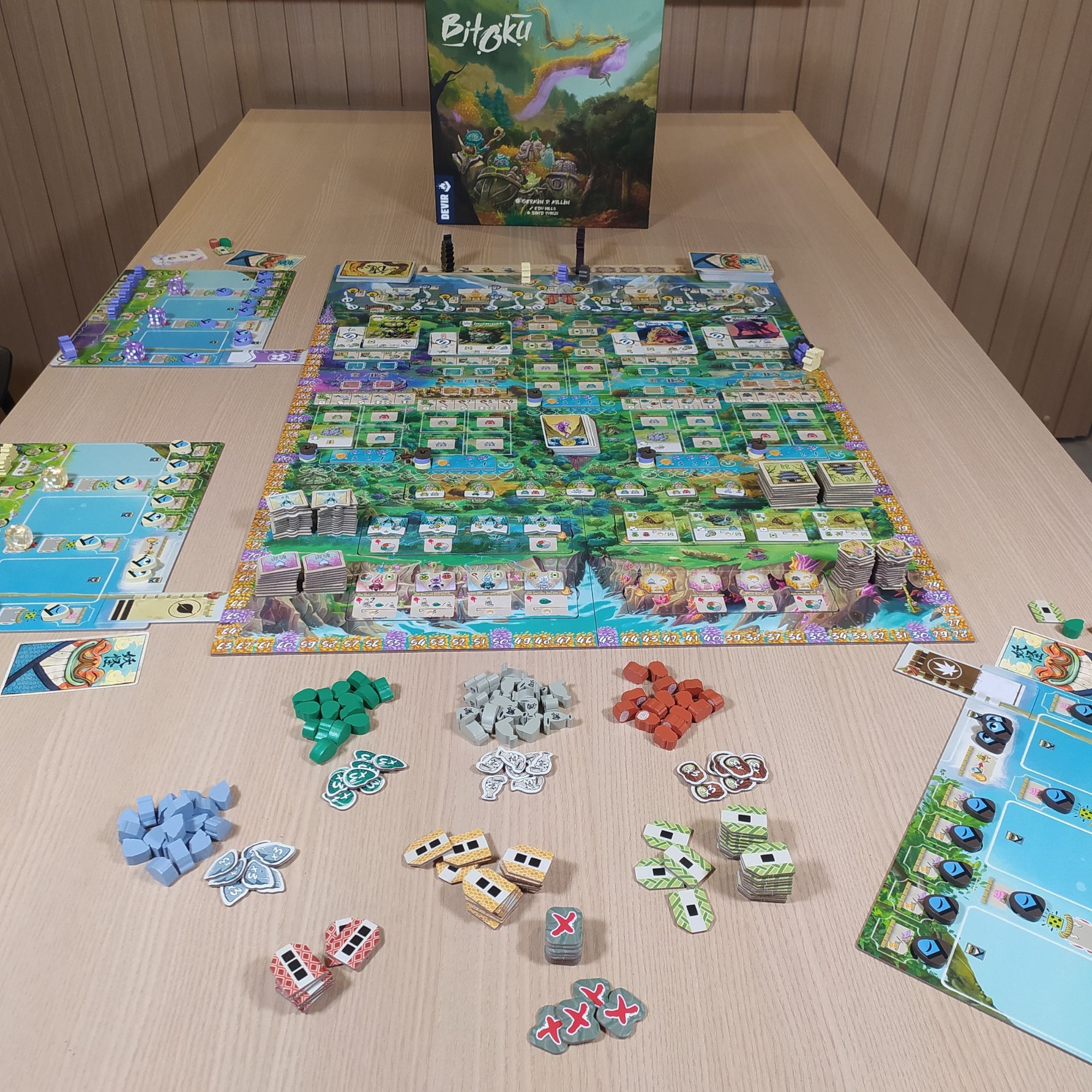 Bitoku Jogo de Tabuleiro