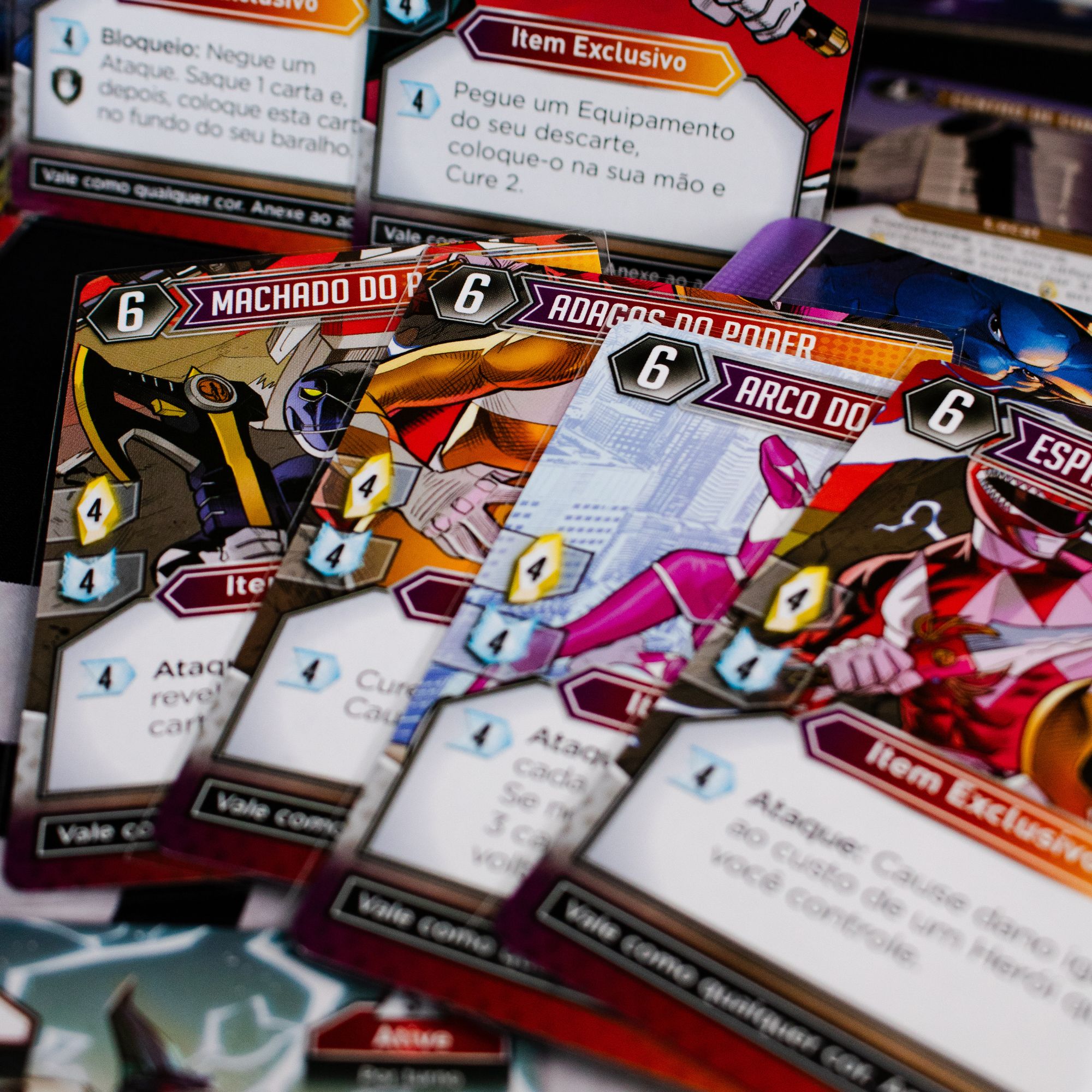 Jogo Power Rangers : Cartas em Ação - Bravo Jogos
